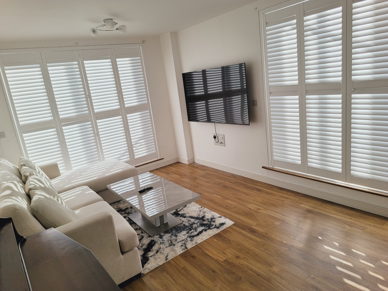 Croydon - 2 Bed Penthouse, Purley Way, CR0 - To Rent Now for £1,800.00 p/m