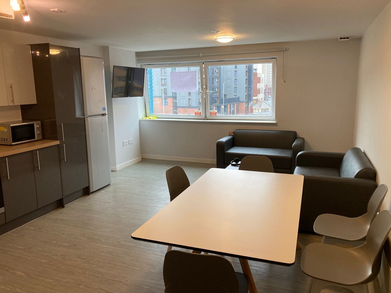Leeds - Room in a Shared Flat, Marsden House, LS3 - To Rent Now for £ ...