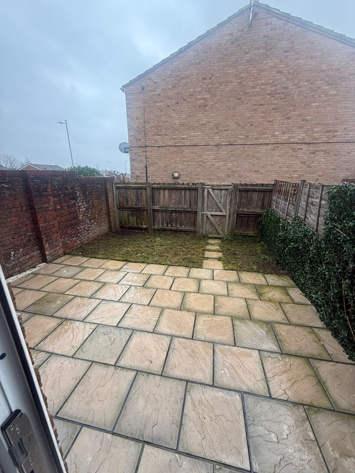 Toothill, Swindon - 3 Bed Terraced House, Beaulieu Close, SN5 - To Rent ...