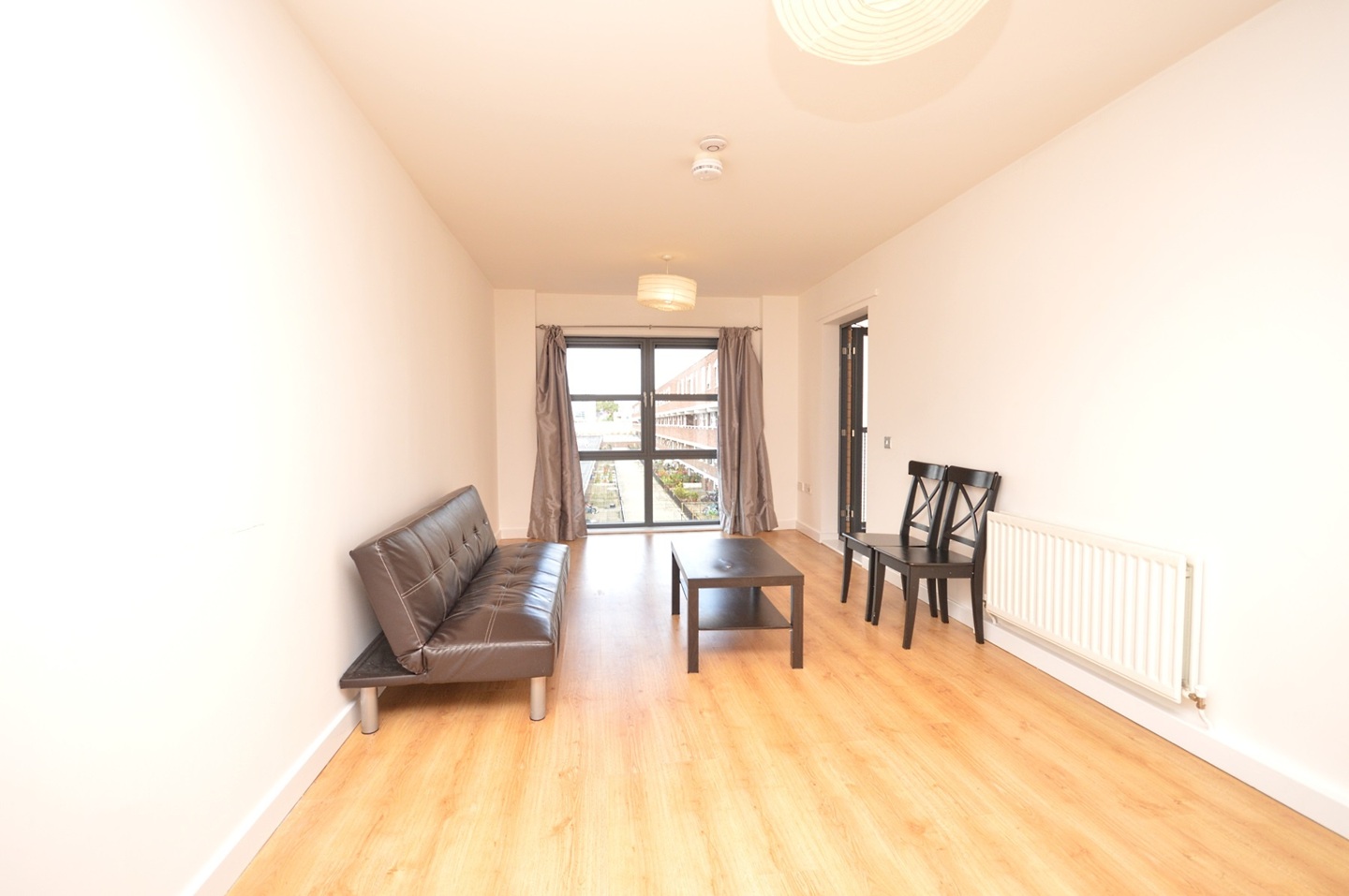 London - 2 Bed Flat, Hannah Building, E1 - To Rent Now for £2,050.00 p/m