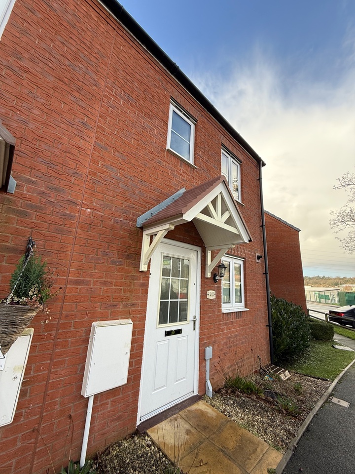 Llanelli - 2 Bed Semi-Detached House, Stryd Bennett, SA15 - To Rent Now ...
