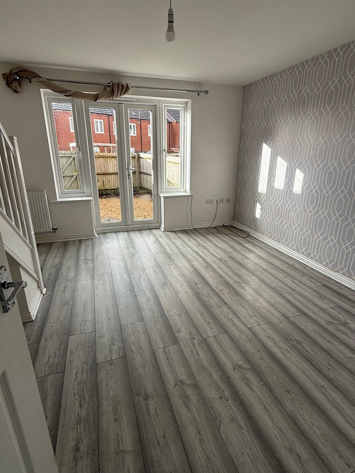 Llanelli - 2 Bed Semi-Detached House, Stryd Bennett, SA15 - To Rent Now ...