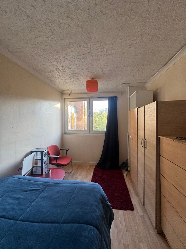 London - Room in a Shared House, Daring House, E3 - To Rent Now for £ ...