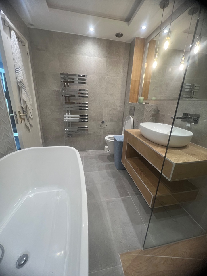 Edinburgh - 2 Bed Flat, Craigroyston Grove, EH4 - To Rent Now for £ ...