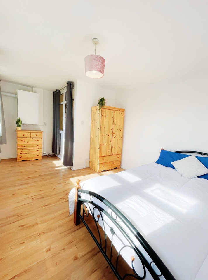 London - Room in a Shared House, London, E1 - To Rent Now for £990.00 p/m