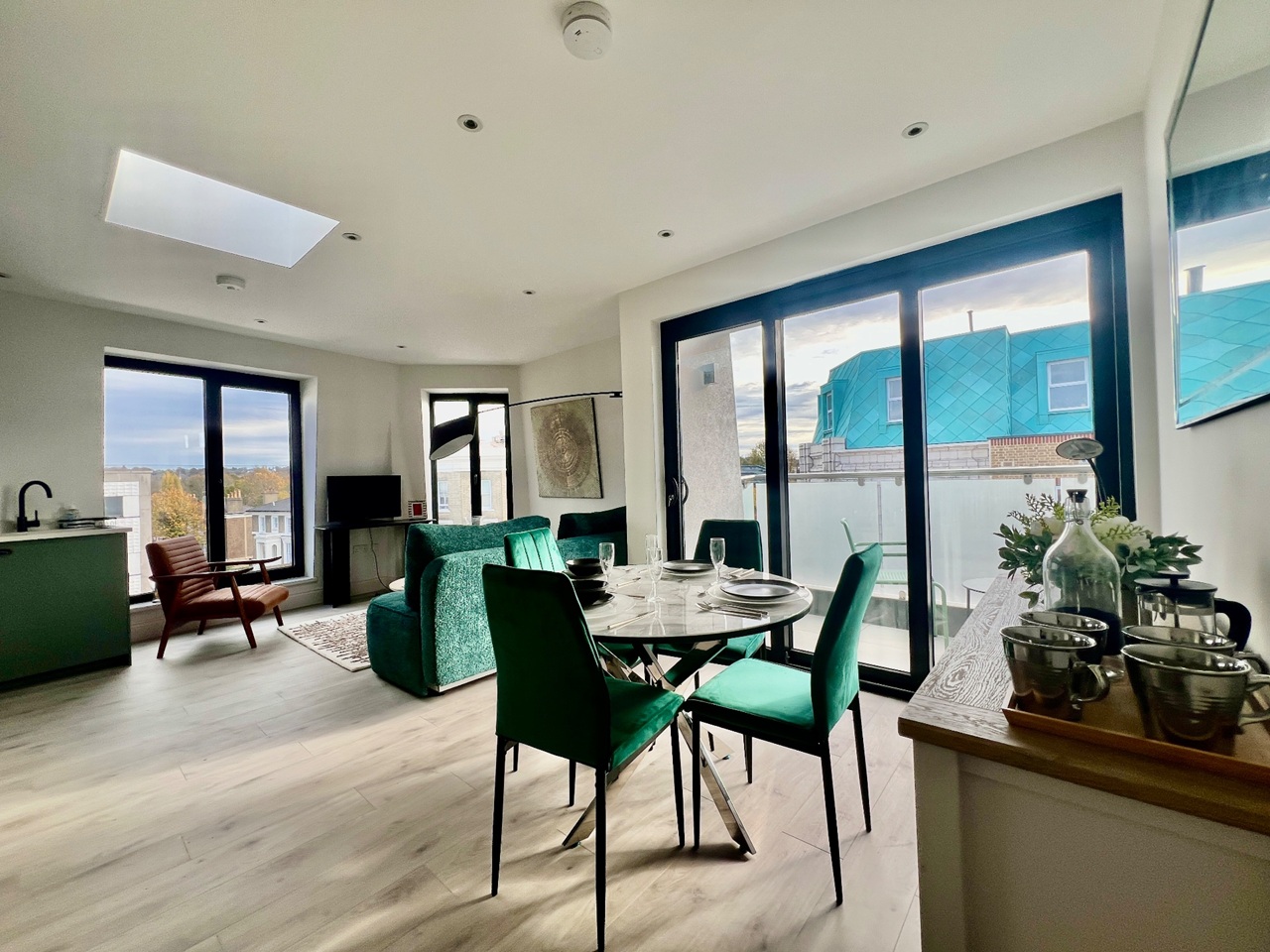 London - 2 Bed Penthouse, Norwood Road, SE27 - To Rent Now for £2,250. ...