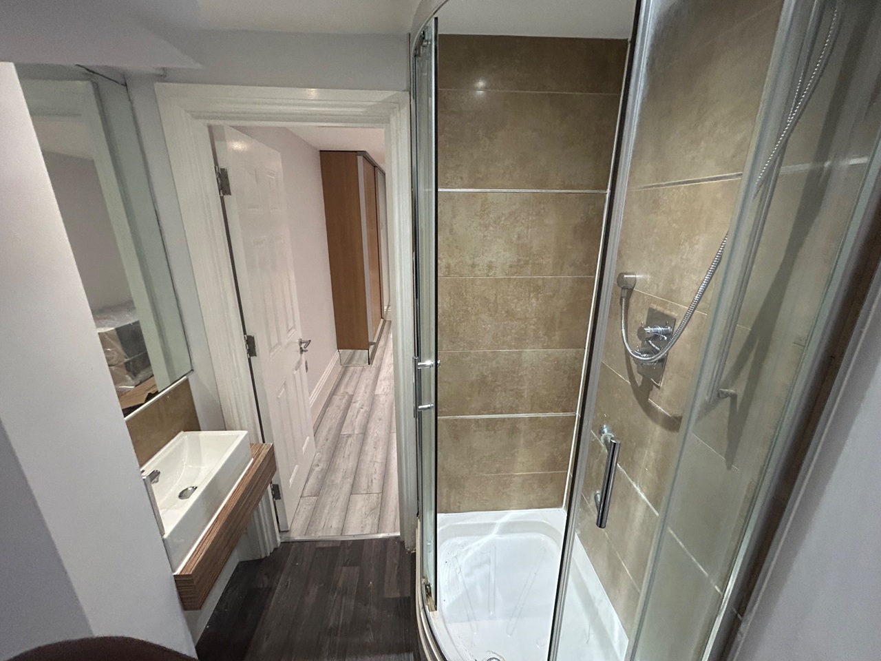 Bedford - 2 Bed Flat, Bromham Road, MK40 - To Rent Now for £1,500.00 p/m