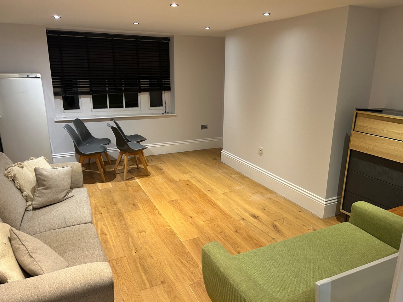 Bedford - 2 Bed Flat, Bromham Road, MK40 - To Rent Now for £1,500.00 p/m