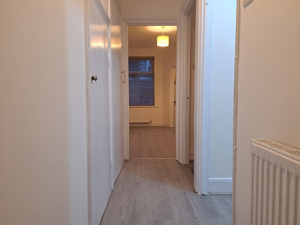 London - 2 Bed Flat, Cambus Road, E16 - To Rent Now for £1,850.00 p/m