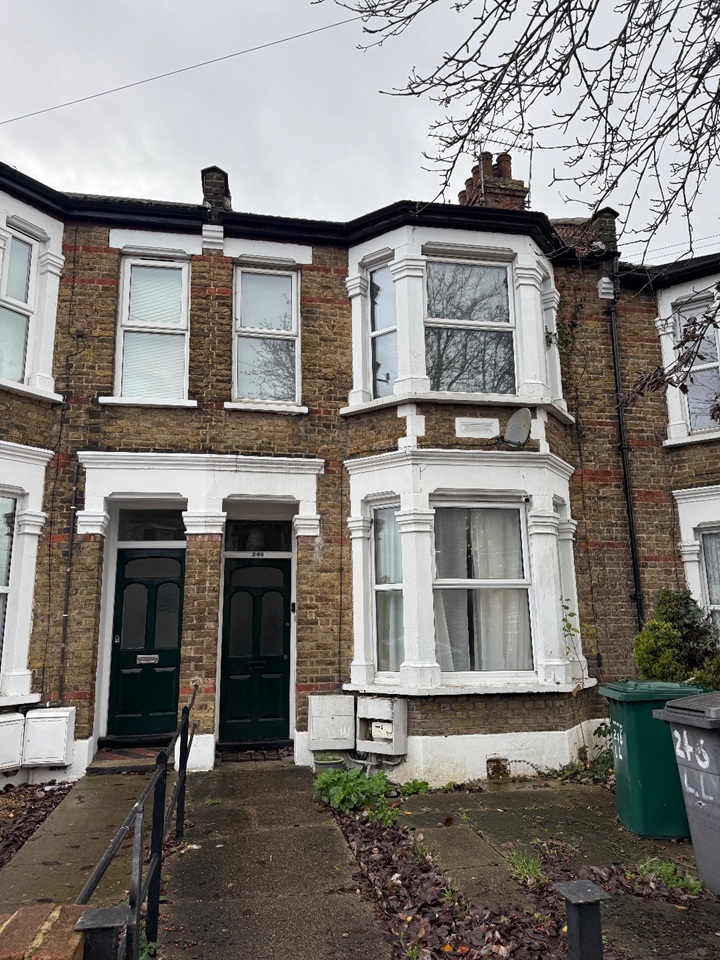 London - 1 Bed Flat, Long Lane, N3 - To Rent Now for £1,500.00 p/m
