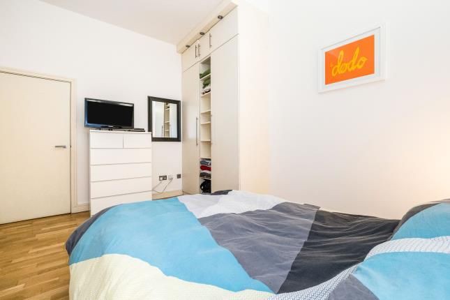 London - 1 Bed Flat, Gazelle House, E15 - To Rent Now for £1,500.00 p/m