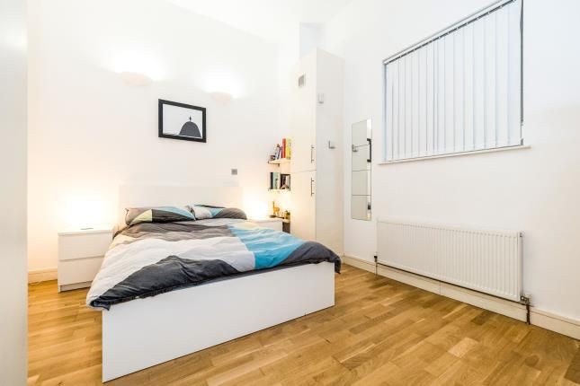 London - 1 Bed Flat, Gazelle House, E15 - To Rent Now for £1,500.00 p/m