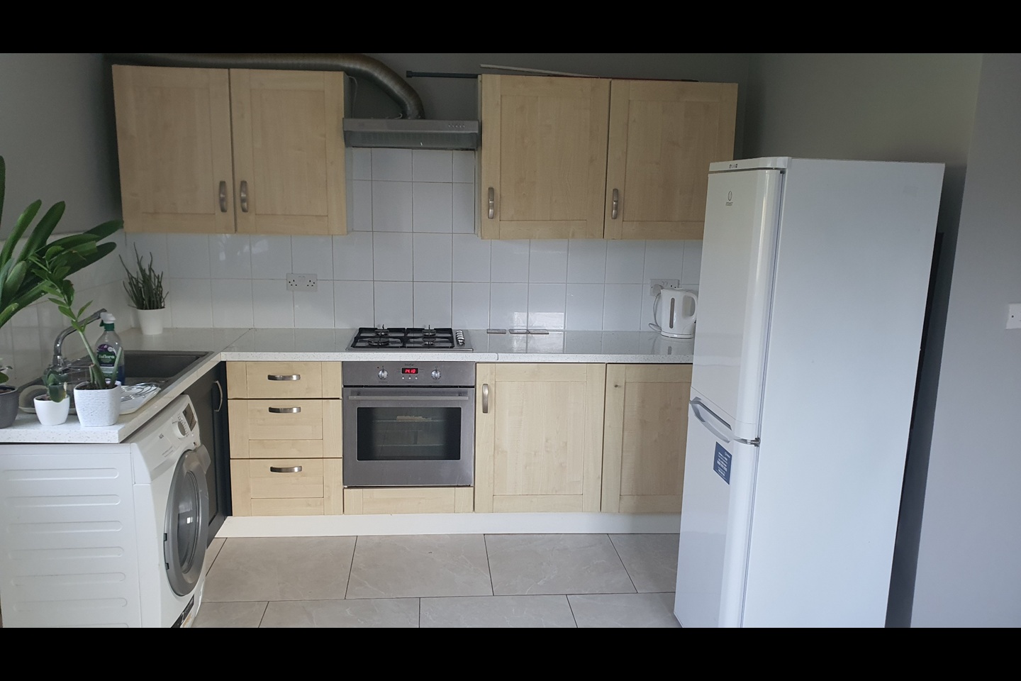 Sipson, West Drayton - Studio Flat, Blunts Avenue, UB7 - To Rent Now ...