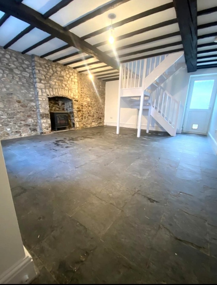 Llangadog - 4 Bed Terraced House, High Street, SA19 - To Rent Now for £ ...