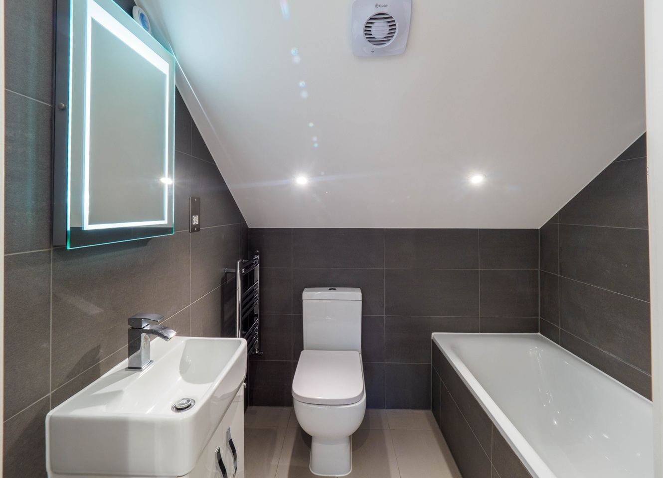 Watford - 2 Bed Flat, Hatfield Heights, WD24 - To Rent Now for £1,600. ...