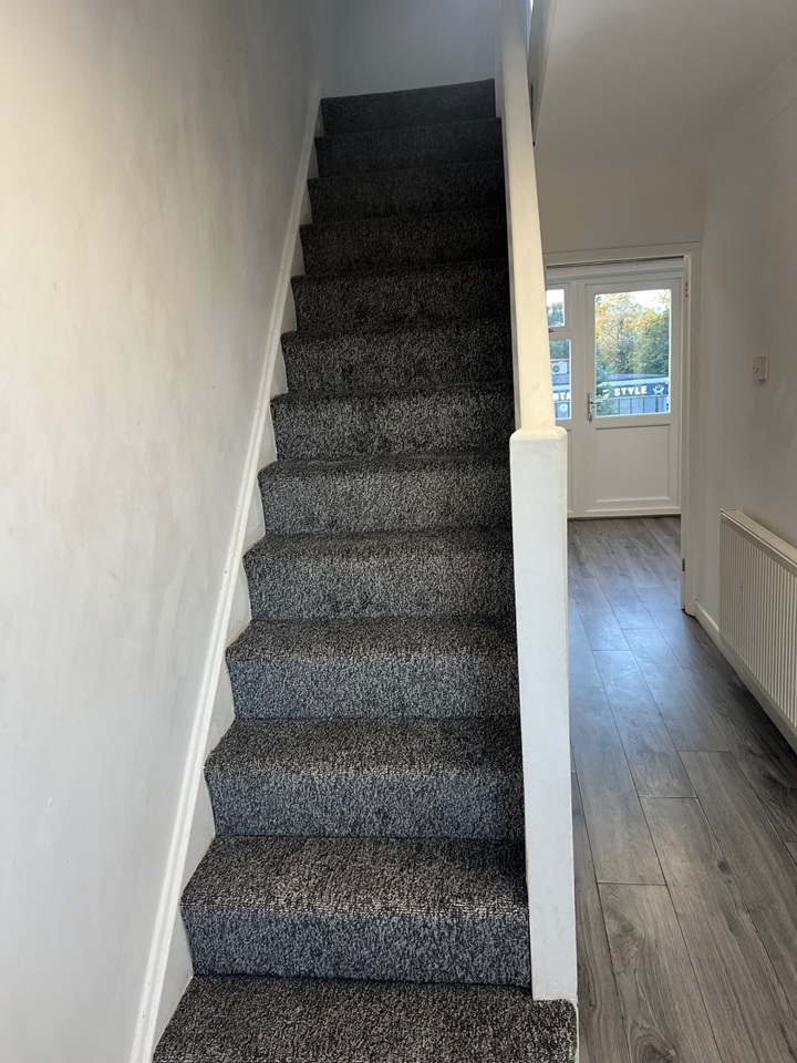 Upper Gornal, Dudley - 3 Bed Maisonette, The Arcade, DY3 - To Rent Now ...