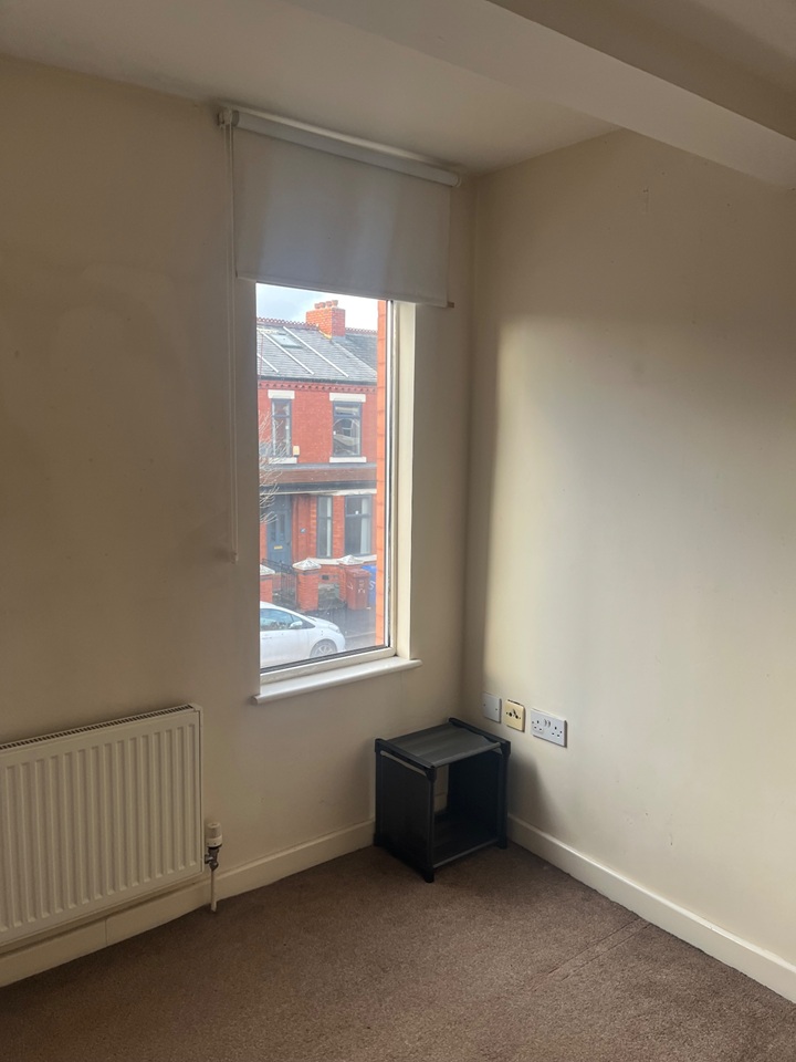 Manchester - Room in a Shared House, Acomb Street, M14 - To Rent Now ...
