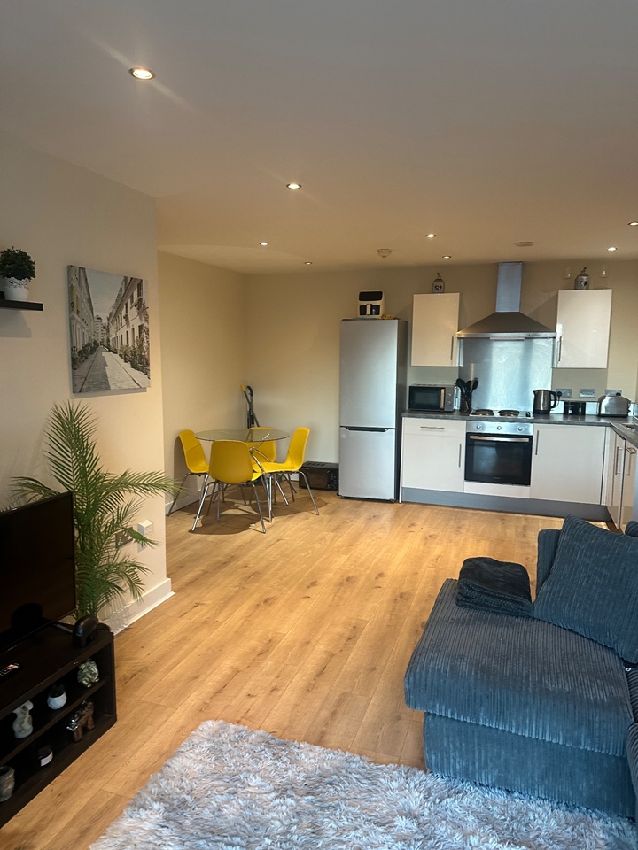 Liverpool - 2 Bed Flat, The Reach, L3 - To Rent Now for £900.00 p/m