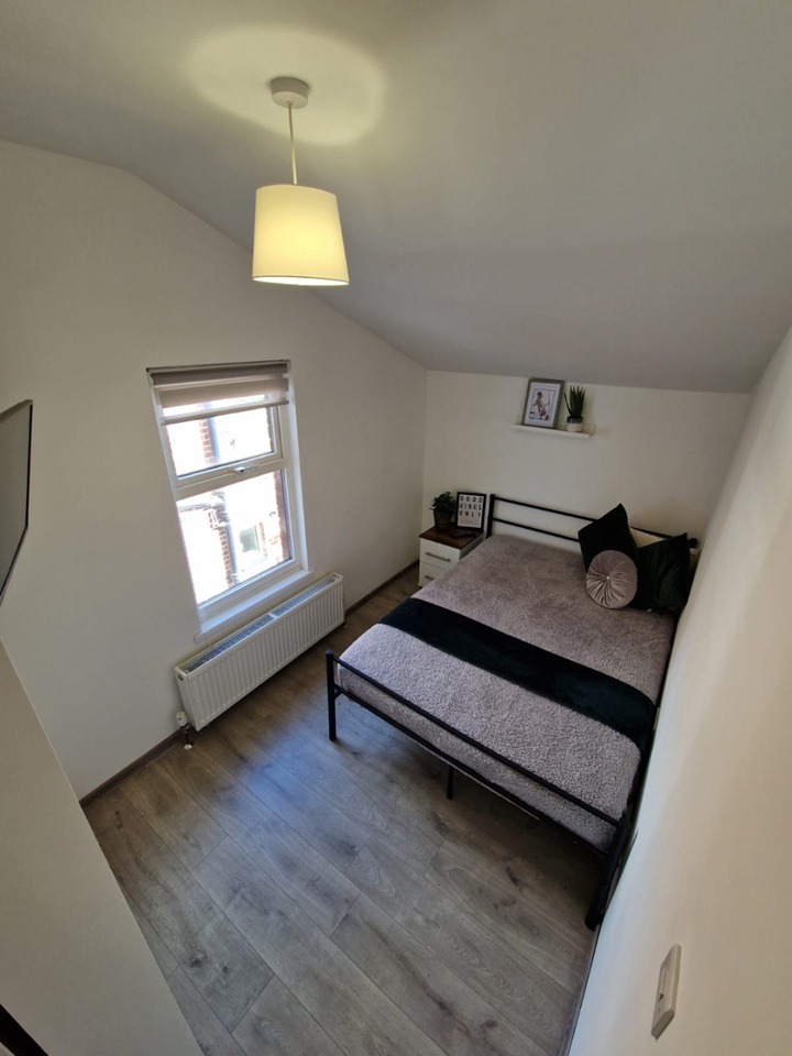 Wakefield - Room in a Shared House, Agbrigg Road, WF1 - To Rent Now for ...