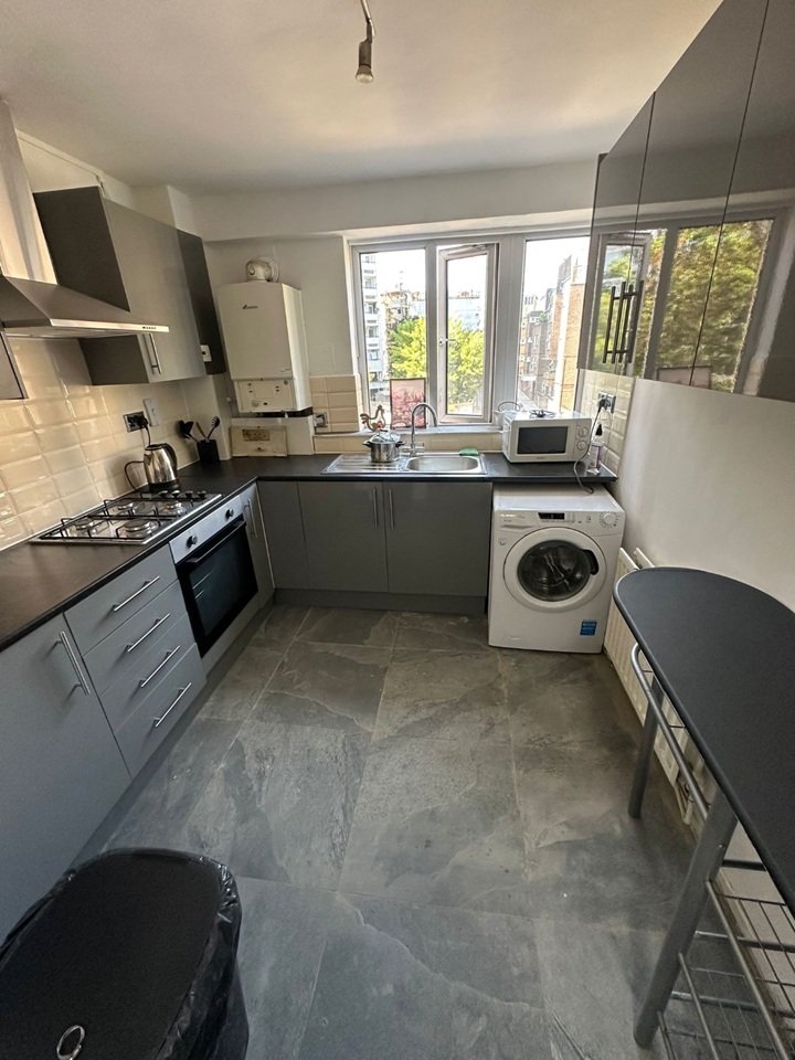 London - Room in a Shared Flat, Gilbert Sheldon House, W2 - To Rent Now ...