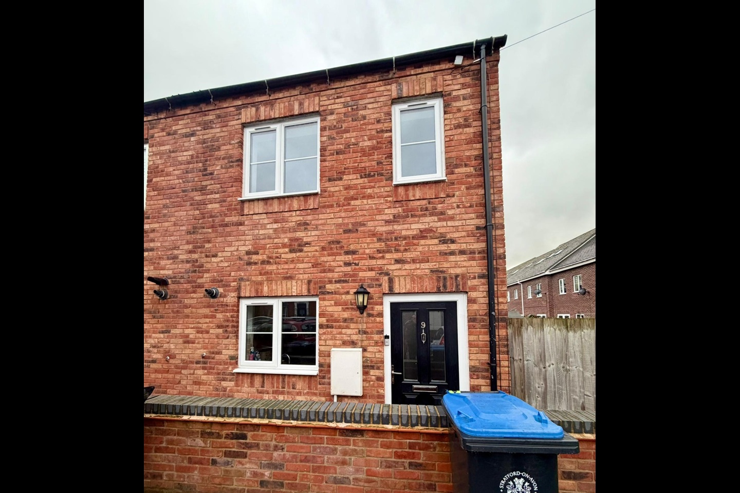 Studley - 3 Bed Semi-Detached House, Studley Court, B80 - To Rent Now ...