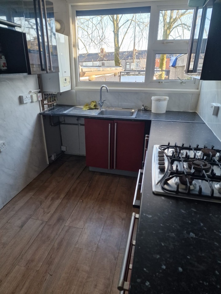 Blackburn - 3 Bed Terraced House, Scotland Bank Terrace, BB2 - To Rent ...