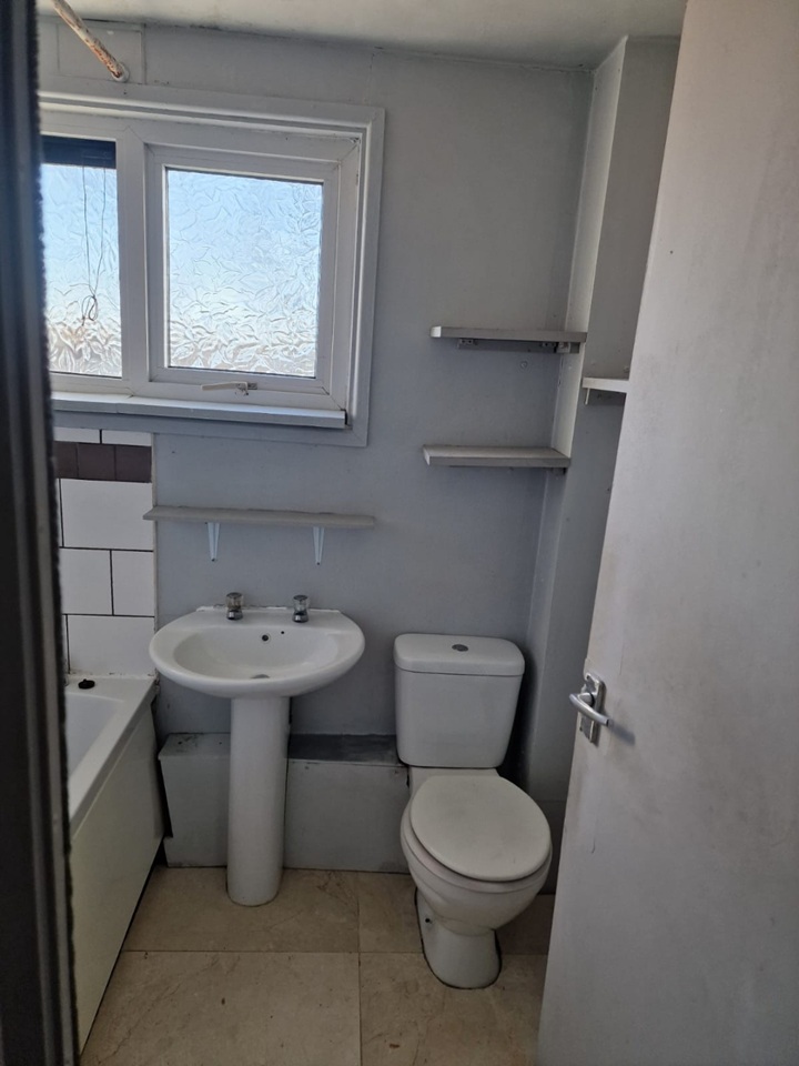 Blackburn - 3 Bed Terraced House, Scotland Bank Terrace, BB2 - To Rent ...
