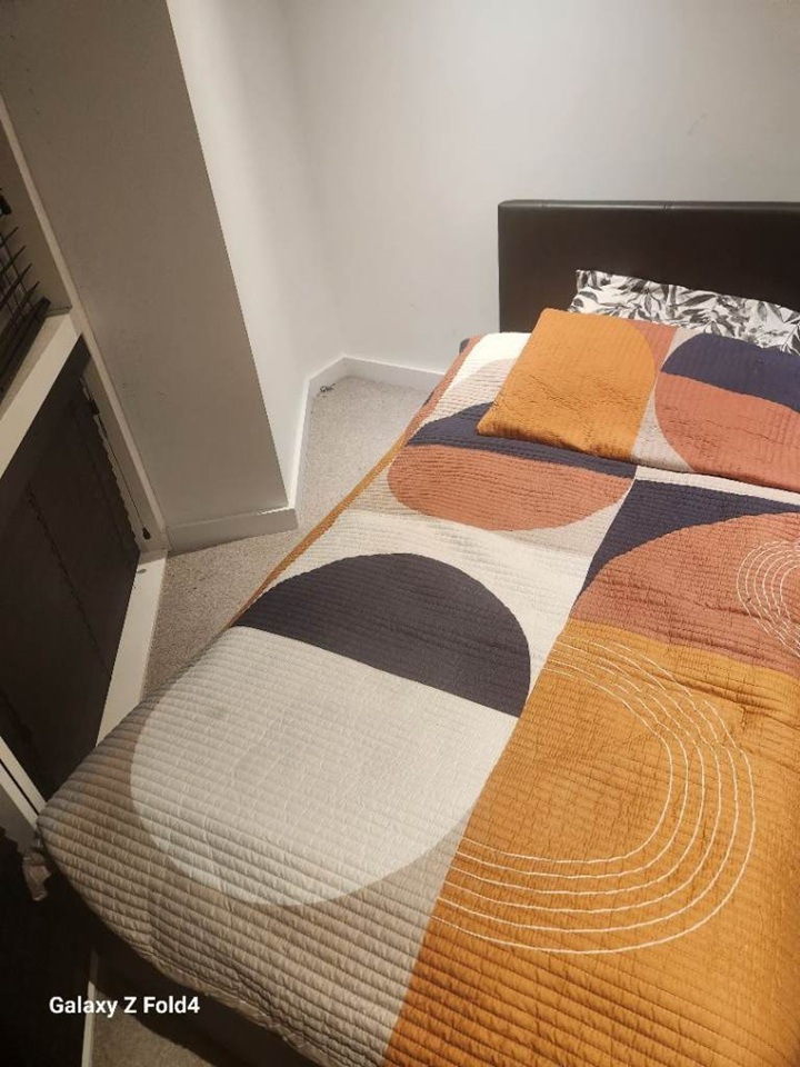 Barking - Room in a Shared Flat, Oculus House, IG11 - To Rent Now for £ ...