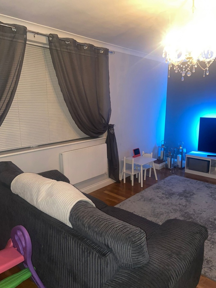Mortimer Common, Reading - 2 Bed Maisonette, Aborn Parade, RG7 - To ...