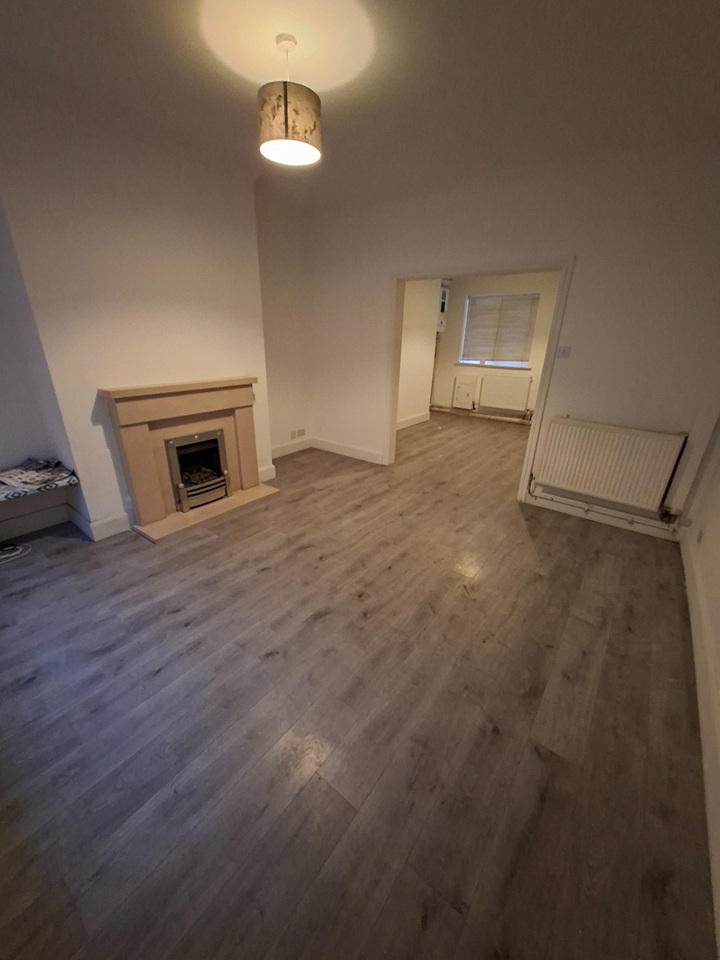 Swinton, Manchester - 2 Bed Terraced House, Moorside Road, M27 - To ...