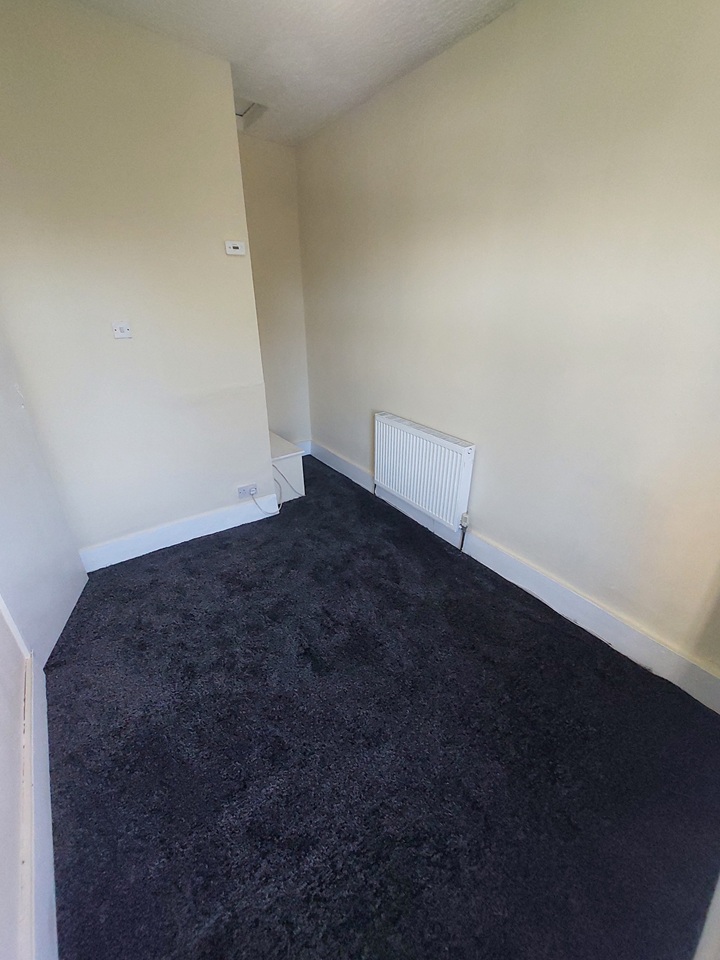 Platt Bridge, Wigan - 2 Bed Terraced House, Liverpool Road, WN2 - To ...