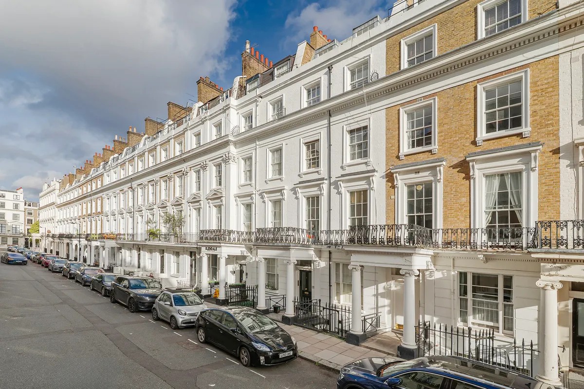 London - 2 Bed Flat, Devonshire Terrace, W2 - To Rent Now for £3,449.00 p/m