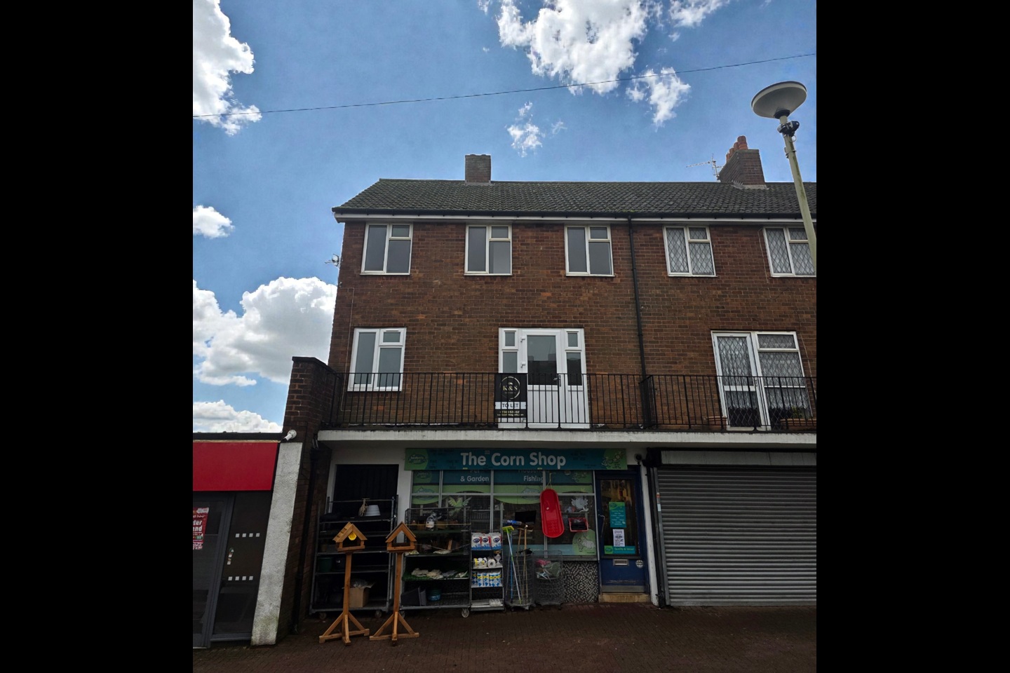 Upper Gornal, Dudley - 3 Bed Flat, The Arcade, DY3 - To Rent Now for £ ...