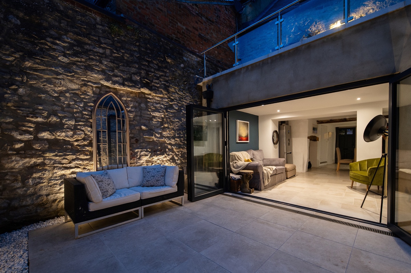 Woodstock - 2 Bed Terraced House, Oxford Street, OX20 - To Rent Now for ...