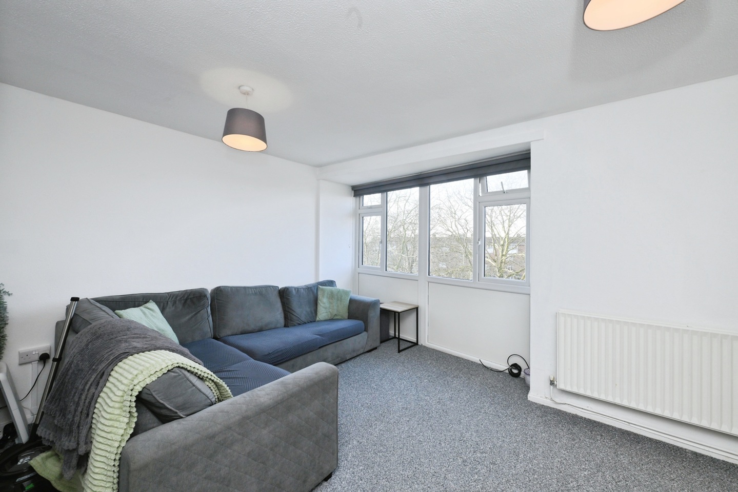 Harlow - 2 Bed Flat, Wedhey, CM19 - To Rent Now for £1,400.00 p/m