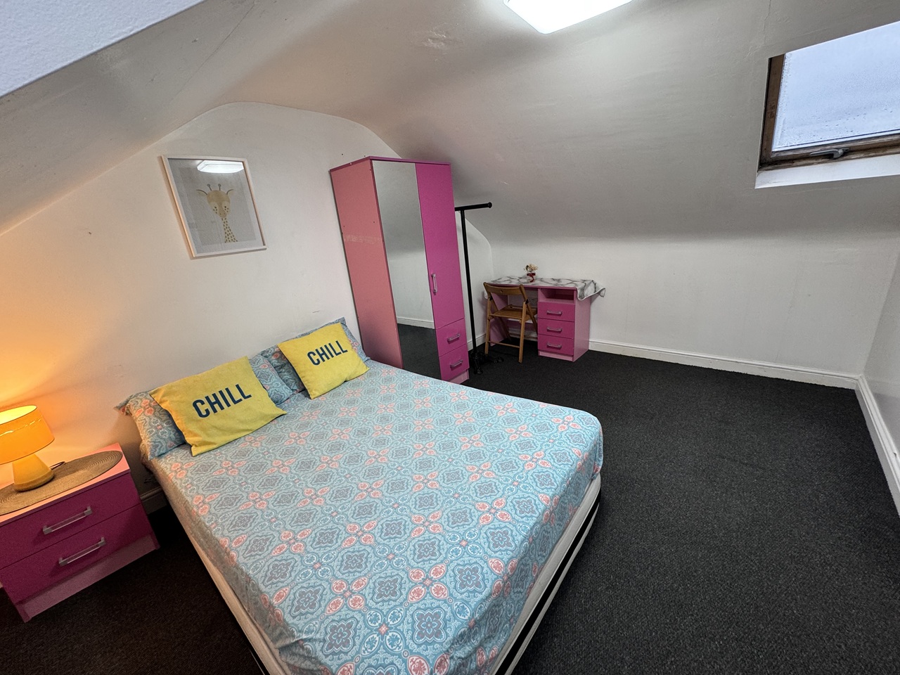 Ilford - Studio Flat, Ilford, IG3 - To Rent Now for £850.00 p/m