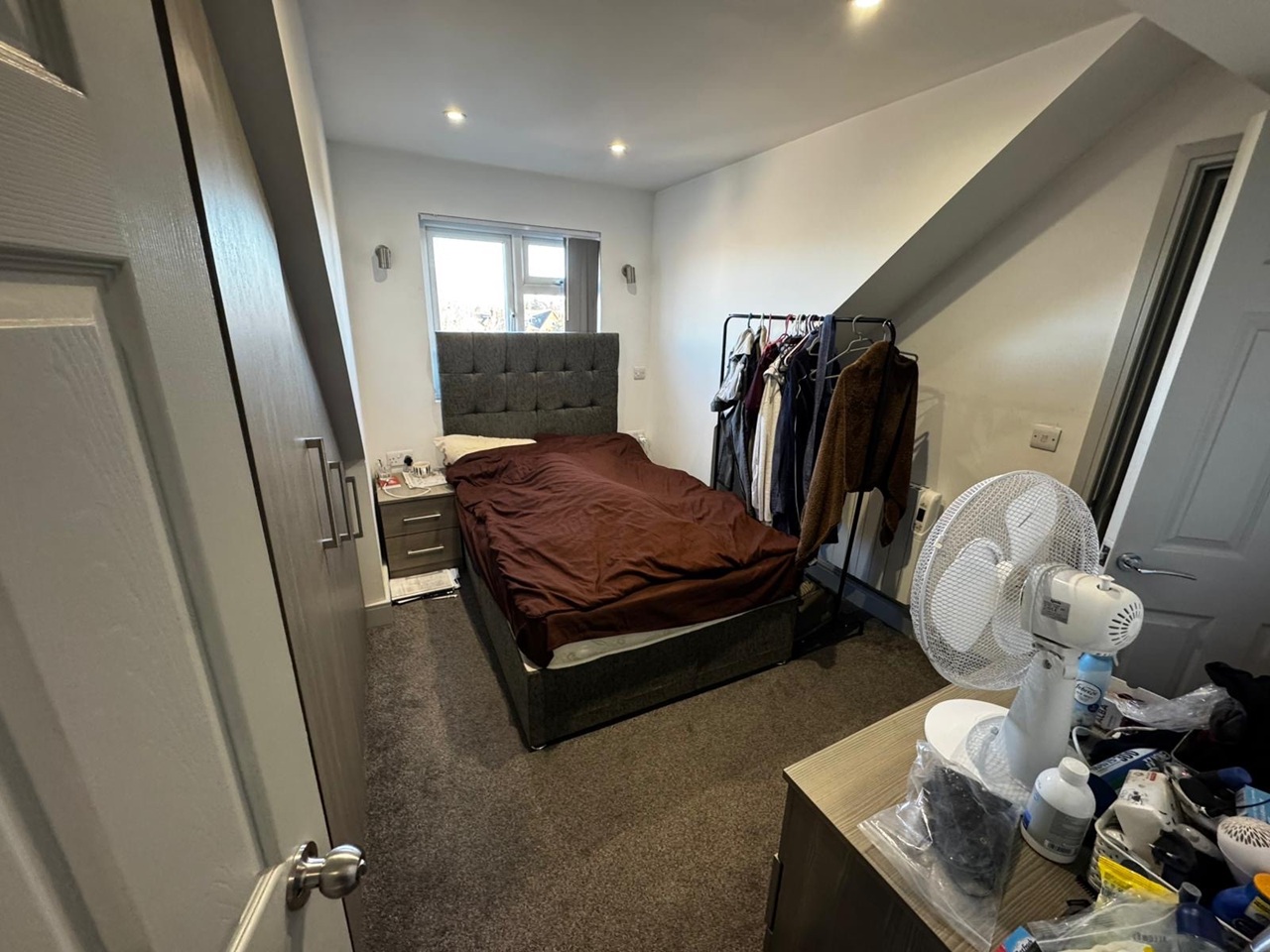 Reading - 1 Bed Flat, Whitley Street, RG2 - To Rent Now for £1,250.00 p/m