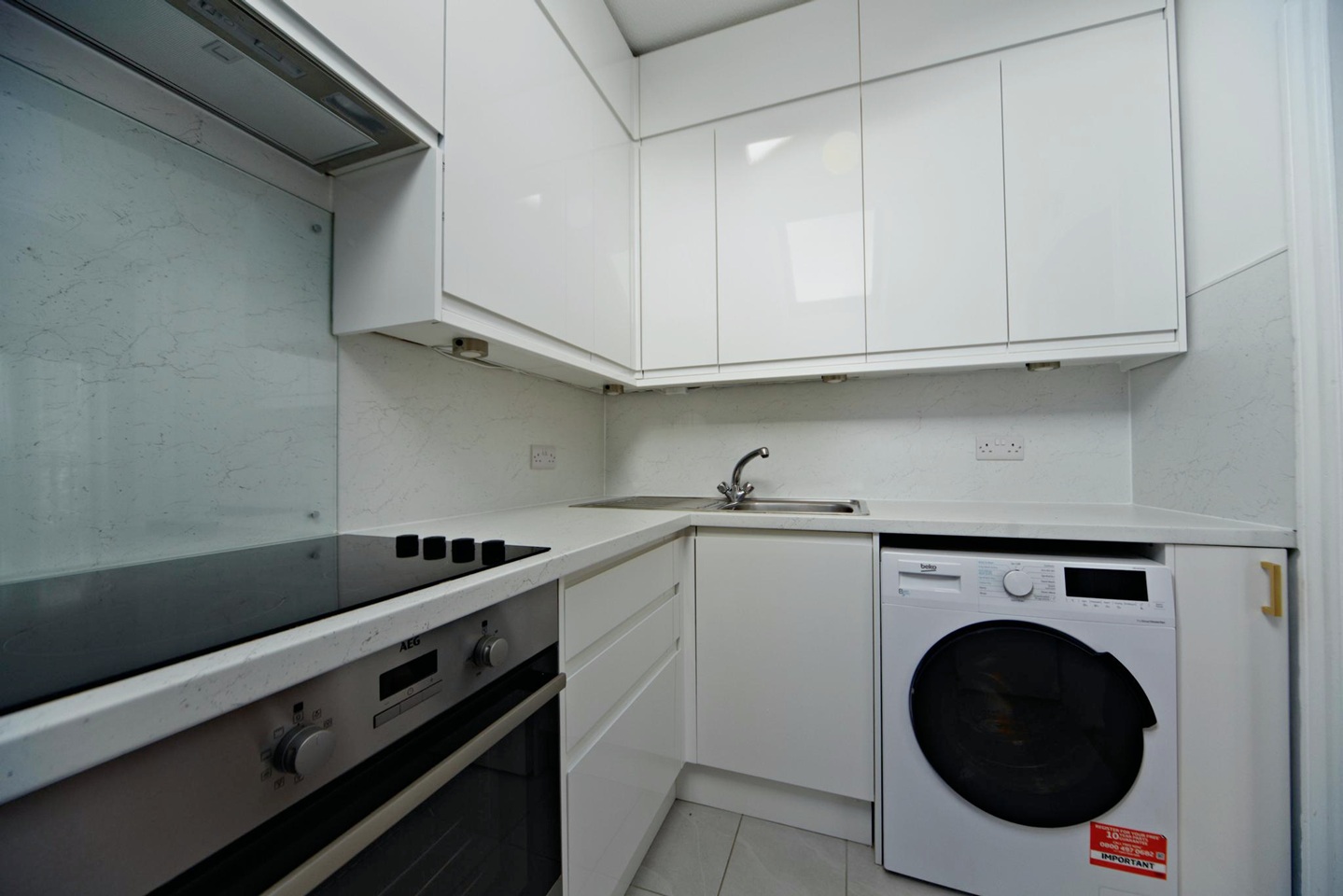 Beckton London - 1 Bed Flat, Beckton, E6 - To Rent Now for £1,400.00 p/m