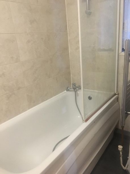 London - 1 Bed Flat, Wyndham Deedes House, E2 - To Rent Now for £1,600. ...