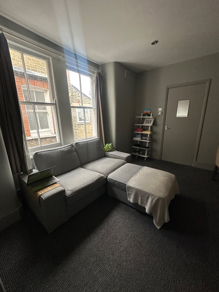 London - 1 Bed Flat, Gilbey Road, SW17 - To Rent Now for £1,650.00 p/m