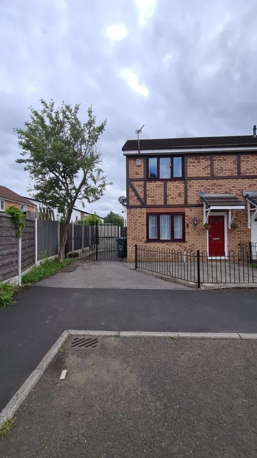 Manchester - 3 Bed Semi-Detached House, Rimmer Close, M11 - To Rent Now ...