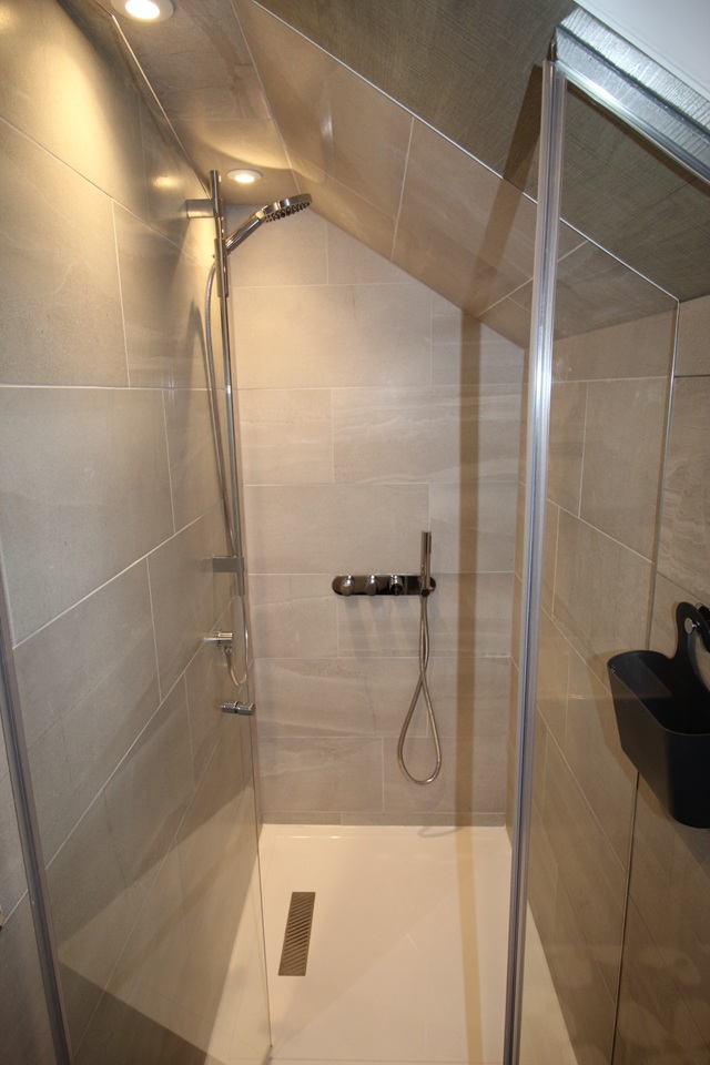 Edinburgh - 1 Bed Flat, Donaldson Drive, EH12 - To Rent Now for £1,250. ...