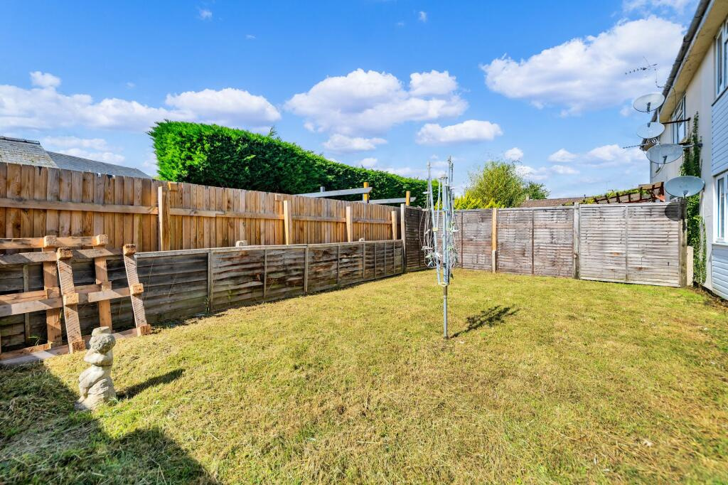 Lode, Cambridge - 2 Bed Flat, Fairhaven Close, CB25 - To Rent Now for £ ...