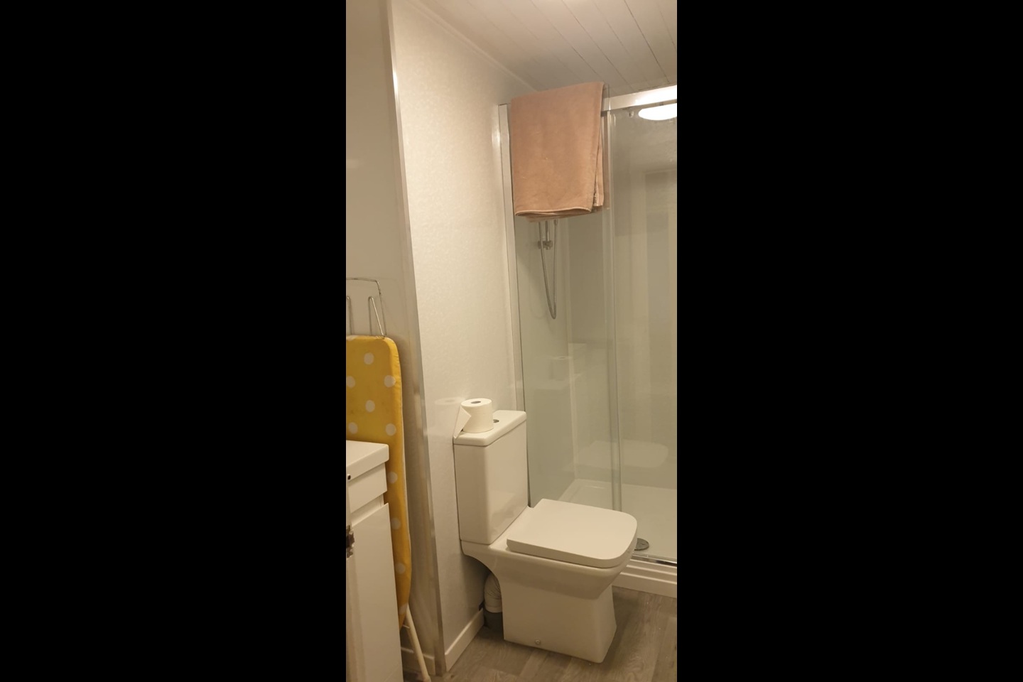Plymouth - 1 Bed Flat, Hyde Park Road, PL3 - To Rent Now for £750.00 p/m