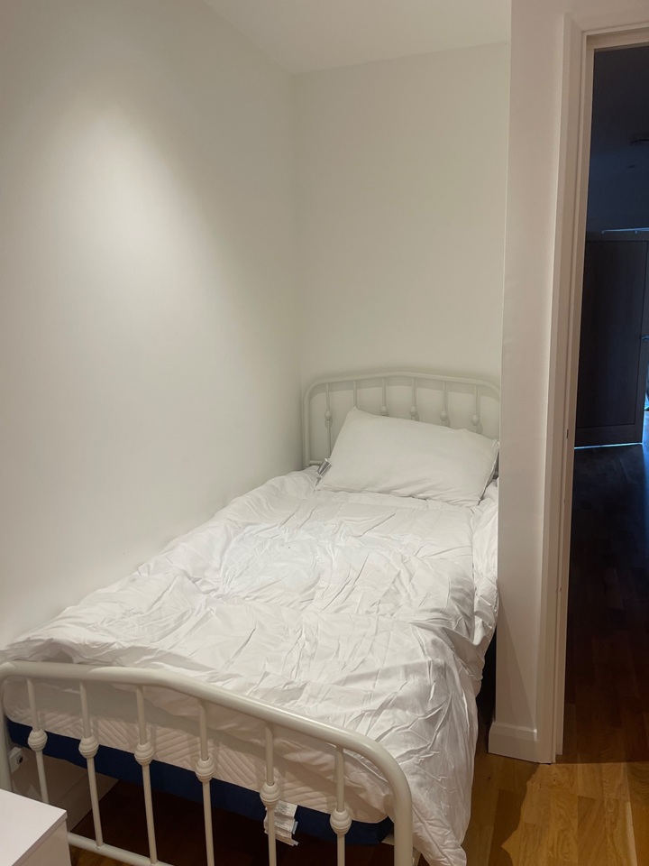 Collier Row, Romford - Room in a Shared House, Collier Row, RM5 - To ...