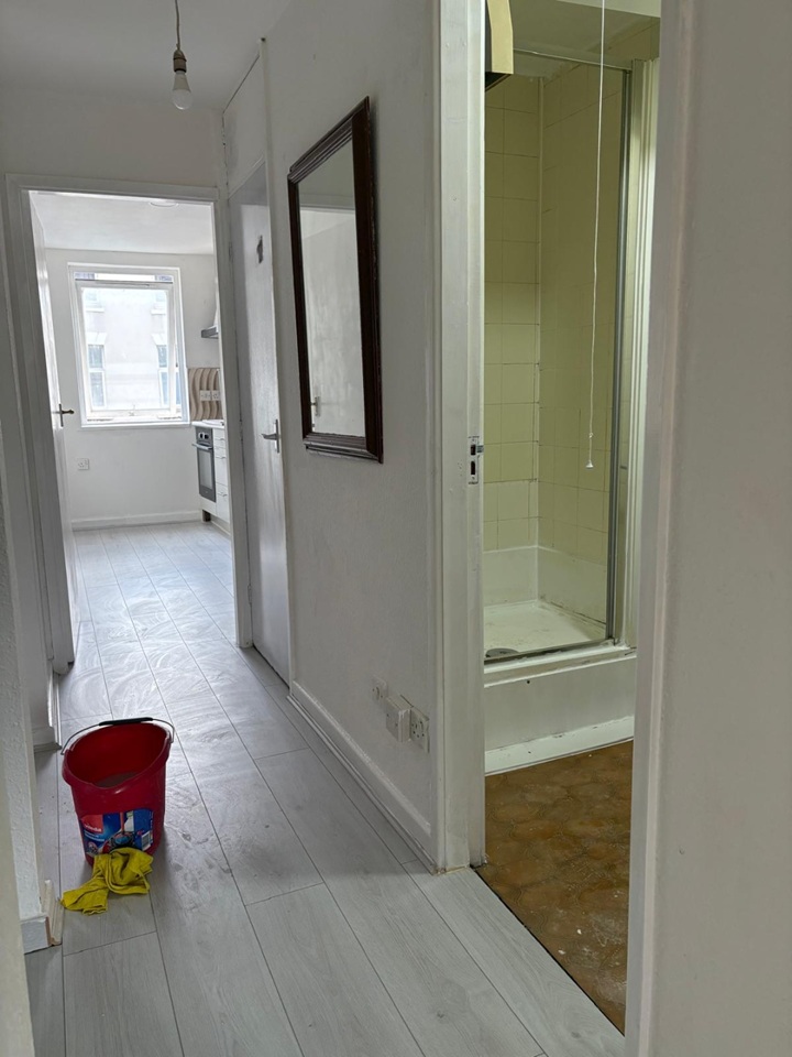 Lye, Stourbridge - 2 Bed Flat, High Street, DY9 - To Rent Now for £798. ...