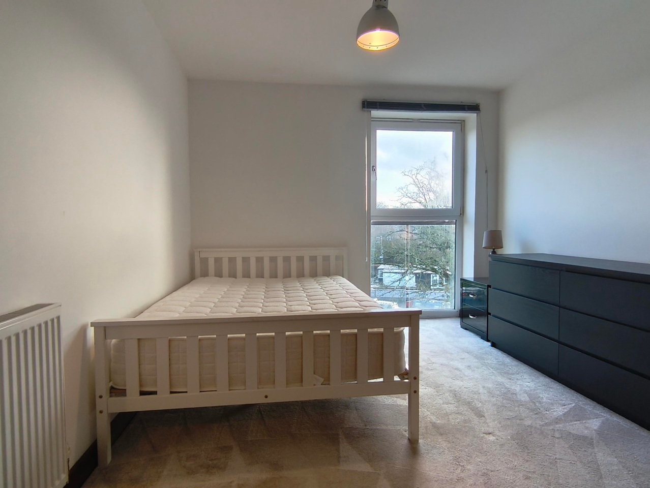 Denham, Uxbridge - 2 Bed Flat, Kings Mill Way, UB9 - To Rent Now for £ ...