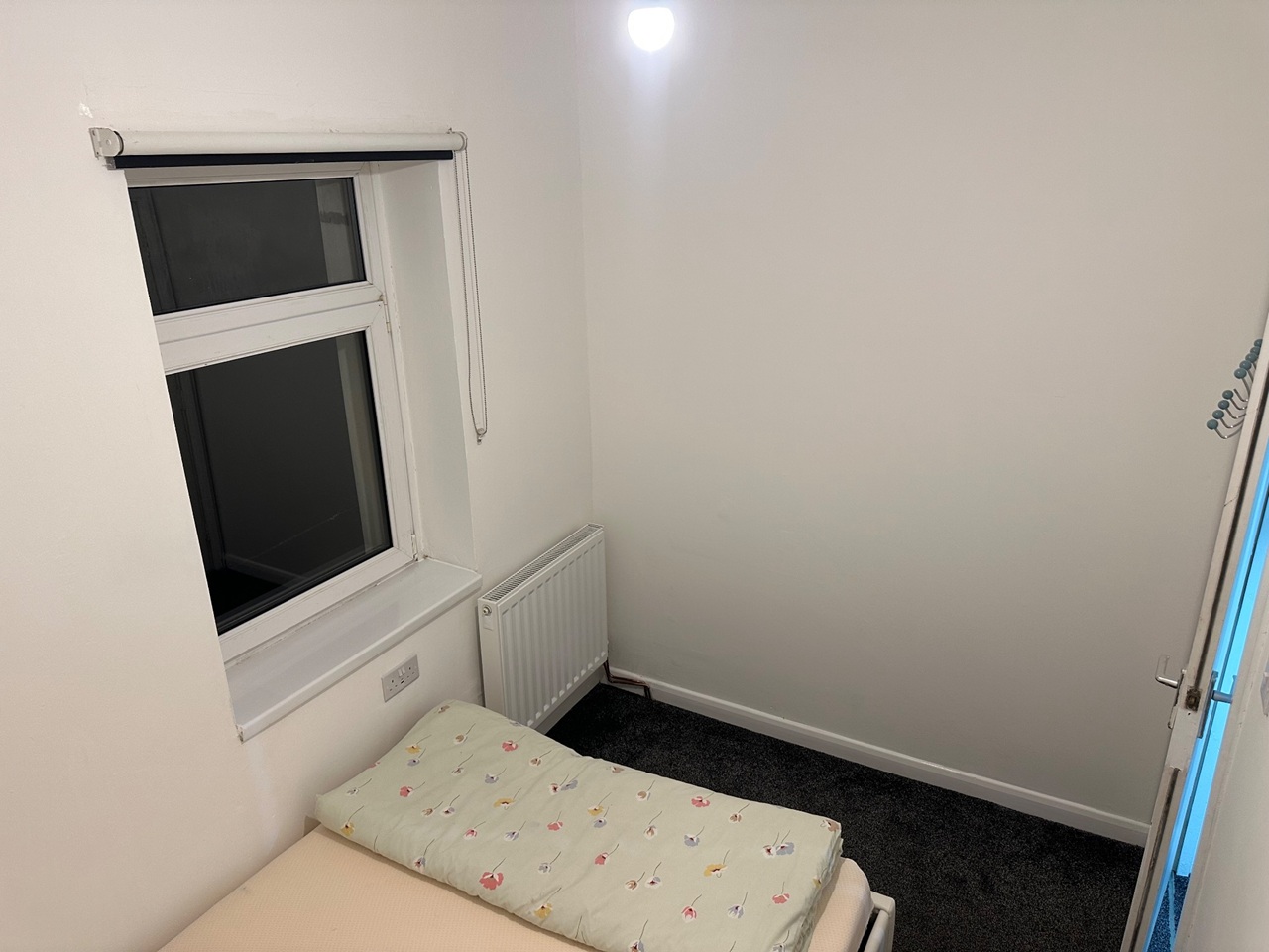 Cardiff - 1 Bed Flat, Ferry Road, CF11 - To Rent Now for £795.00 p/m