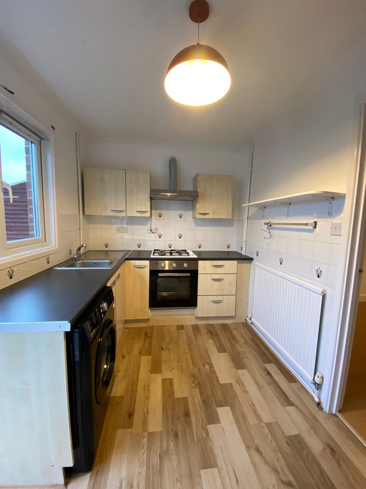 Eaglestone, Milton Keynes - 2 Bed Semi-Detached House, Montagu Drive ...