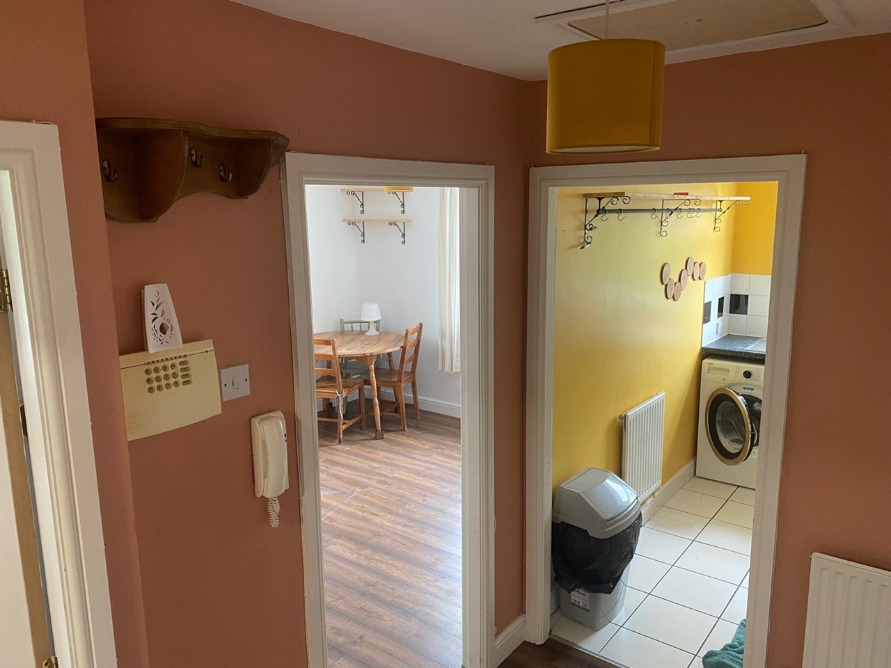 manchester-2-bed-flat-burford-court-m16-to-rent-now-for-950-00-p-m